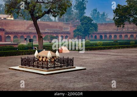 Tomb Of John Russell Colvin and Diwan-I-Am in Agra Fort, India Stock ...