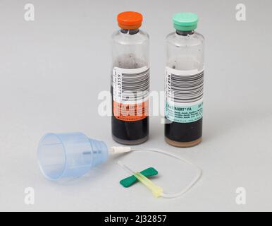 Aerobic and anaerobic blood culture bottles with butterfly catheter ...