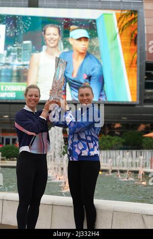 Laura Siegemund and Vera Zvonareva in action against Alexa Guarachi and ...