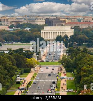 The Lincoln Memorial and the Arlington Bridge in Washington DC Stock ...