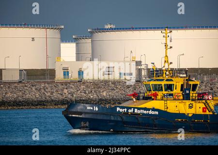 Maasvlakte Olie Terminal, MOT, one of the largest petroleum terminals ...
