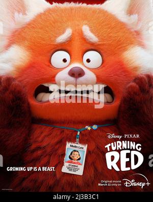 TURNING RED (2022), directed by DOMEE SHI. Credit: Pixar Animation Studios / Walt Disney ...