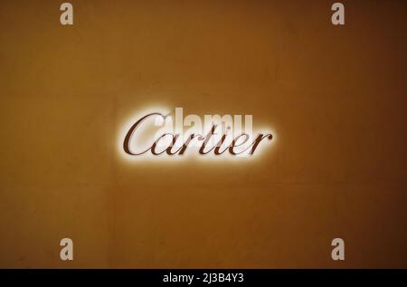 Cartier store, Mall of the Emirates, Dubai, UAE Stock Photo - Alamy