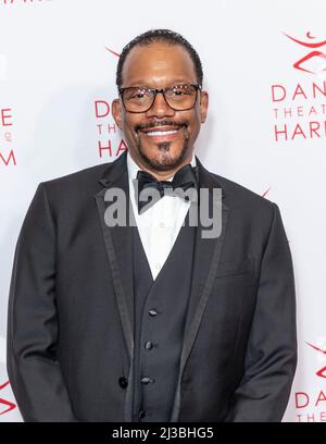 Robert Garland and attends The Dance Theatre of Harlem Vision Gala at ...