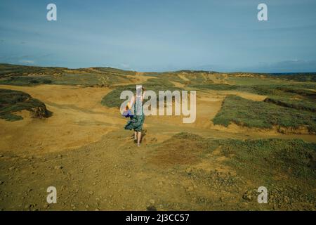 road to Mahana Beach. Green sand beach on Big island, Hawaii Stock ...
