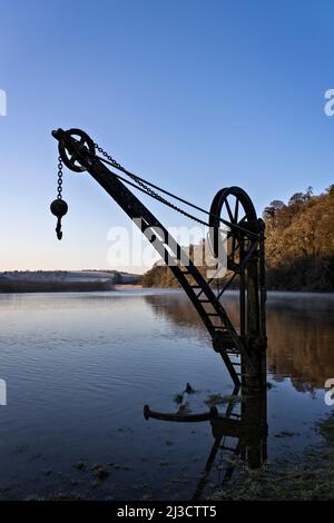 Quay side hand operated overhead chain hoist / differential pulley ...