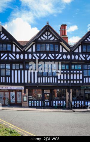 Tudor style buildings in Chester Stock Photo - Alamy