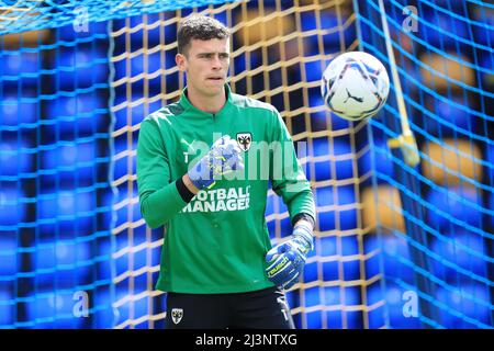 Nik Tzanev #1 of AFC Wimbledon warms up Stock Photo - Alamy