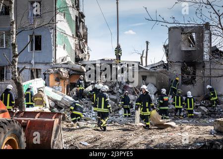 bucha massacre and identification of dead bodies Stock Photo - Alamy