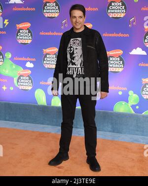 Ralph Macchio arrives at the 2022 Nickelodeon Kid's Choice Awards held ...