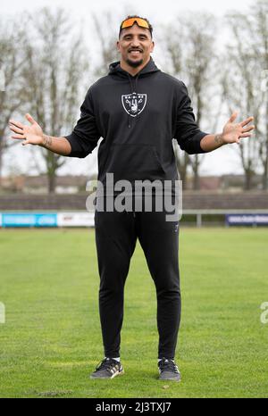 Ludwigsburg, Germany. 10th Apr, 2022. American football, tryouts with ...