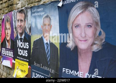 French President Emmanuel Macron, right, and first lady Brigitte Macron ...