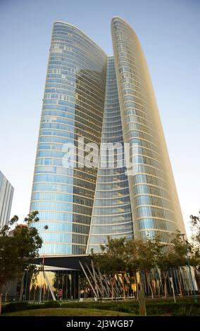 The modern Abu Dhabi Islamic Bank tower in Abu Dhabi, UAE Stock Photo ...