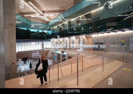 The Sheldon & Tracy Levy Student Learning Centre (SLC) is an iconic ...