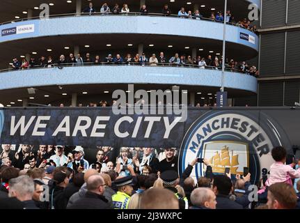 A Manchester City football team bus. Holloway, London Stock Photo - Alamy