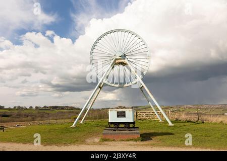 Newcastle-under-Lyme, Staffordshire, 04,08.2022,Apedale pit wheel ...