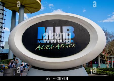 Men in Black Alien Attack ride attraction Universal Studios Orlando ...