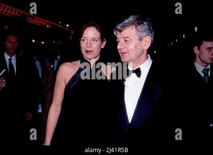 Joseph Martin Joschka Fischer, Bundesaußenminister, mit Ehefrau Nicola ...