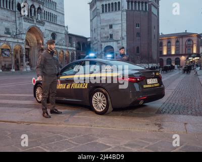 IRs Guardia di Finanza tax police force officer and patrol in Piazza ...