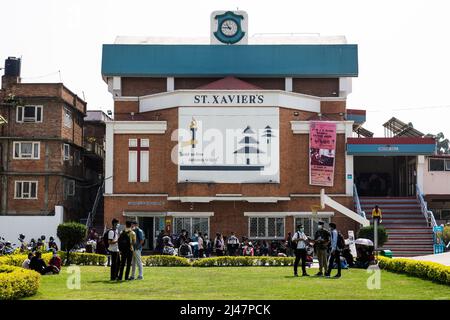 Students on the campus of St. Xavier's College, Kathmandu, Nepal Stock ...