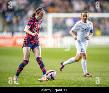 Rose Lavelle footballer / professional soccer player for the United ...