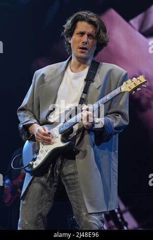 SUNRISE FL - APRIL 02: John Mayer performs During the SOB Rock Tour at ...