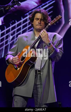 SUNRISE FL - APRIL 02: John Mayer performs During the SOB Rock Tour at ...