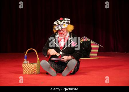 Oleg Popov (1930-2016), famous Russian clown, mime and circus artist ...