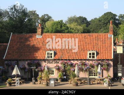 The Fox pub Newbourne village Suffolk England Stock Photo - Alamy