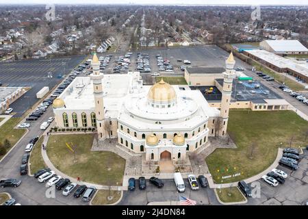 Dearborn, Michigan - The Islamic Center of America, the largest mosque ...