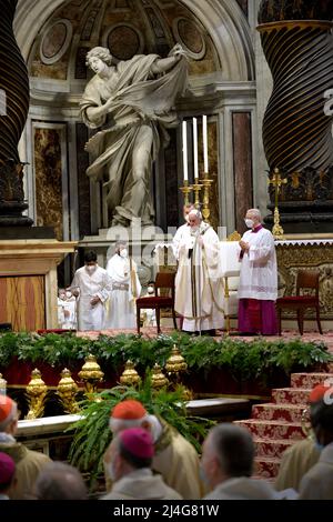 Vatican, Vatican. 14th Apr, 2022. Pope Francis leads the Chrism Mass at ...