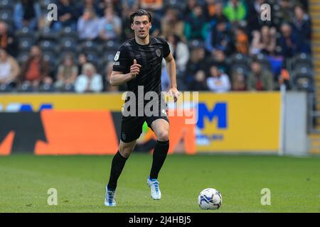 Jacob Greaves #4 of Hull City on the ball during the Sky Bet ...