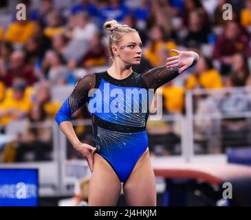 Fort Worth, TX, USA. 14th Apr, 2022. Utah's Jaylene Gilstrap performs ...