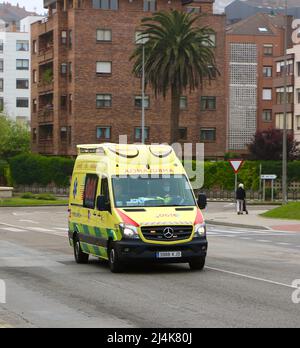 Spanish ambulance out on call, Barcelona, Catalonia, Spain Stock Photo ...