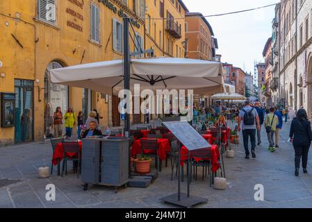 Corso Pietro Vannucci in the old town centre, Perugia, Umbria, Italy ...