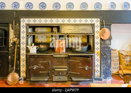 Old cast iron Victorian kitchen range, Southwell Workhouse ...