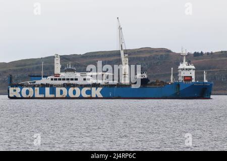 RollDock Storm, a ST-class semi-submersible heavy lift transport vessel ...