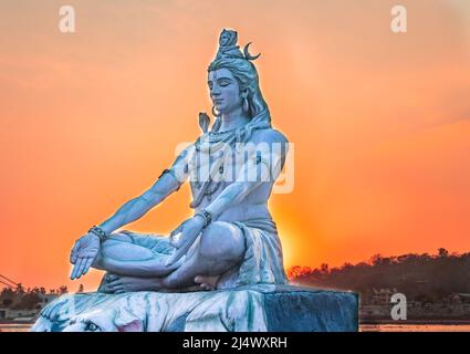 Lord Shiva in calm, sitting posture at Naganatha (Jyothirlinga) Temple ...