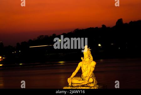 Lord Shiva in calm, sitting posture at Naganatha (Jyothirlinga) Temple ...