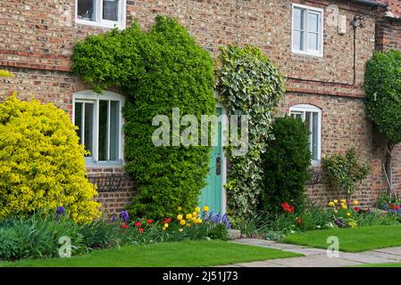 Cottage in the village of Wheldrake, North Yorkshire, England UK Stock ...