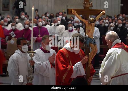 Vatican City State, Vatikanstadt. 15th Apr, 2022. Pope Francis the ...