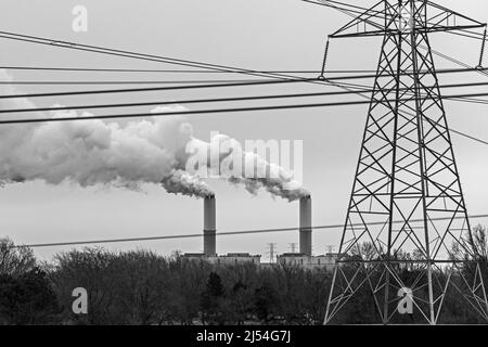 Monroe, Michigan - DTE Energy's Monroe Power Plant, the second-largest ...