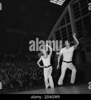Romanian ballet dancers Doina Andronache (Patrichi) & Cornel Patrichi ...