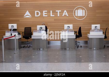 Delta Air Lines baggage claim in the south terminal of Atlanta ...