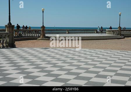 "Puccini" park on the seafront of Livorno Stock Photo - Alamy