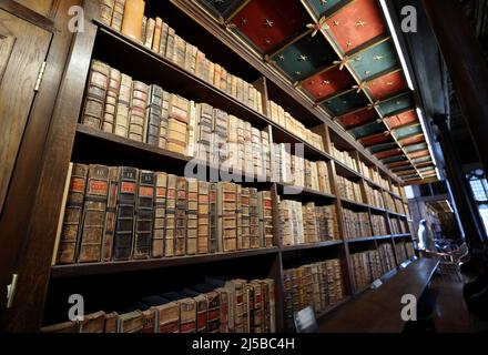 Duke Humfreys Library in the Bodleian Stock Photo - Alamy
