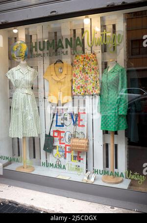 Humana Vintage Shop Rome Italy Stock Photo - Alamy