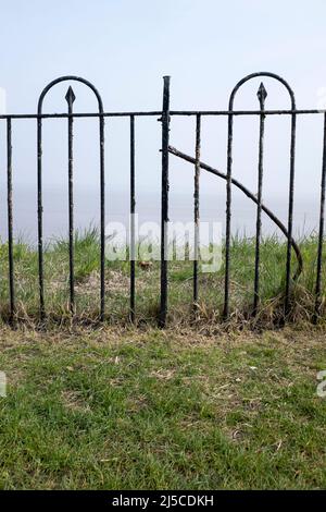 Cliff Top Fence Railings Cliff Walk Penarth South Wales Stock Photo - Alamy