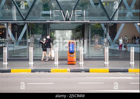 Police robot, Singapore Changi Airport Terminal 4 Stock Photo - Alamy