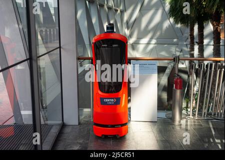 Police robot, Singapore Changi Airport Terminal 4 Stock Photo - Alamy